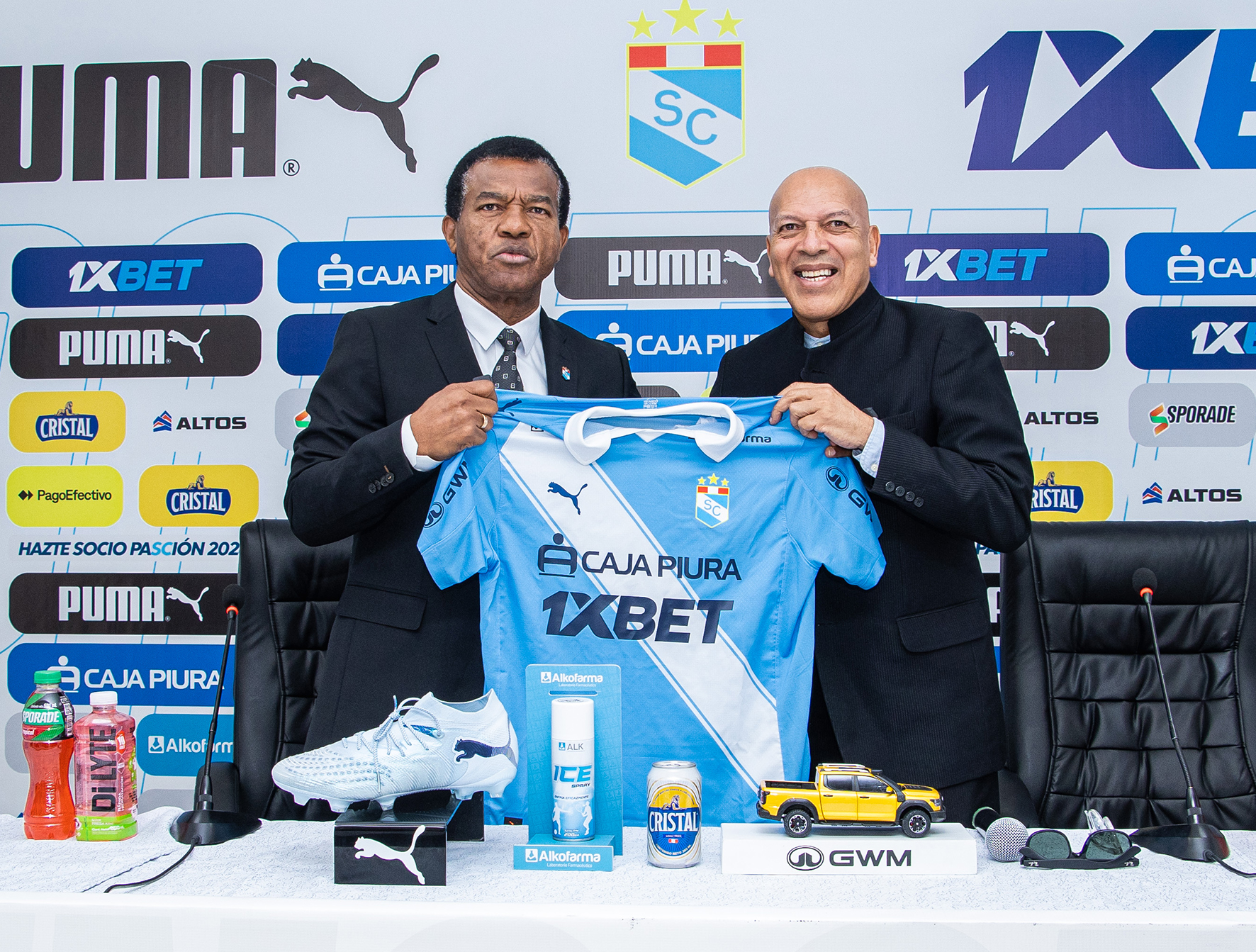 Club Sporting Cristal - ¡Bienvenido de vuelta, Profesor!